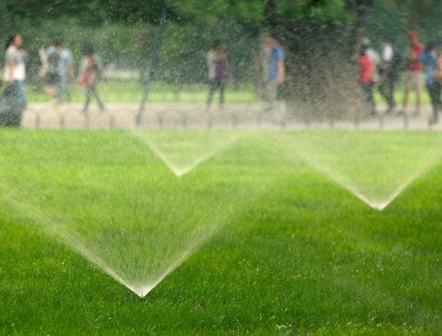 Bevattning att lita på | Golfbana, kyrkogård & parker